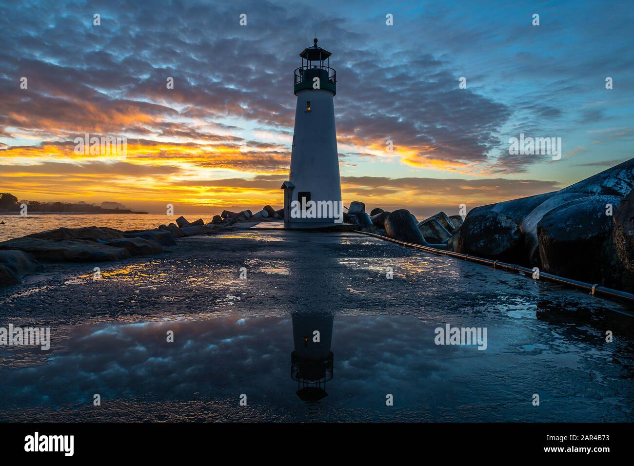 Breakwater Lighthouse at Dawn Stock Photo - Alamy