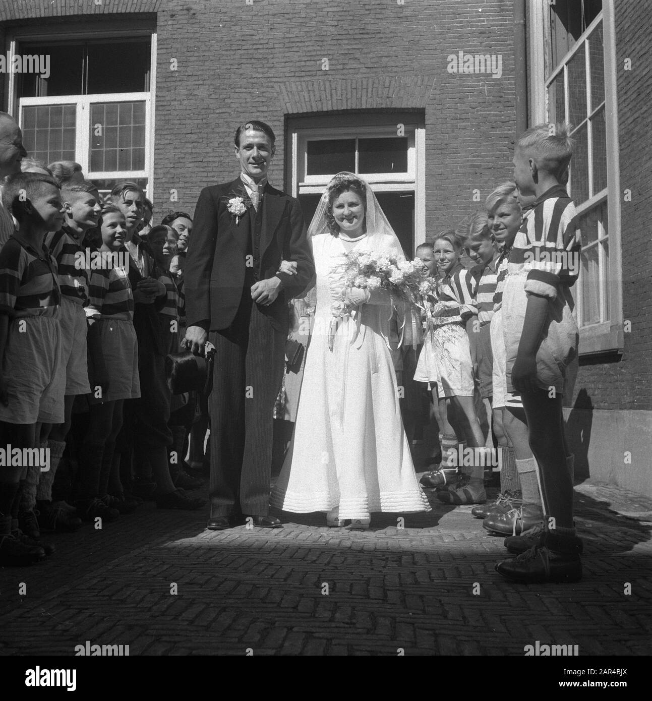 Marriage alting hi-res stock photography and images - Alamy