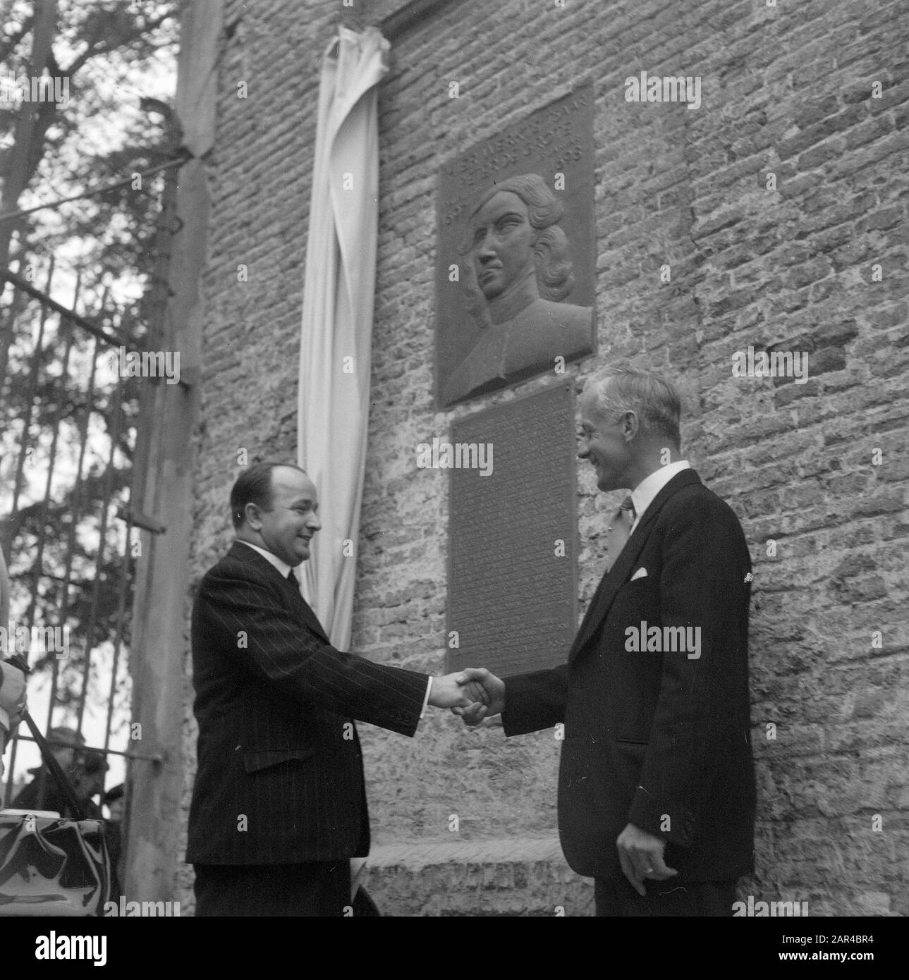 Reveal memorial stone of Peter de Groote Datum: 25 September 1947 ...