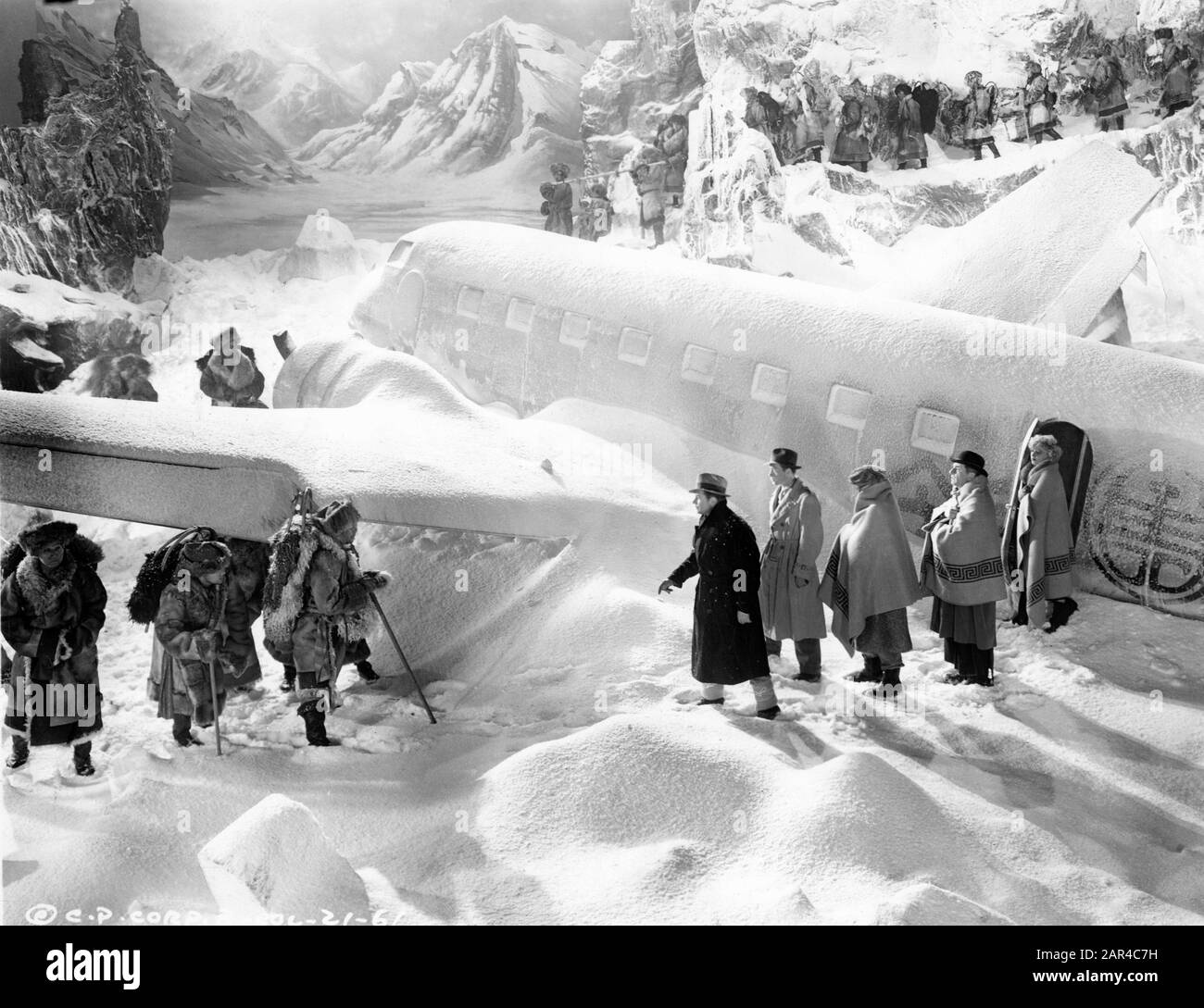 RONALD COLMAN JOHN HOWARD THOMAS MITCHELL EDWARD EVERETT HORTON and ...