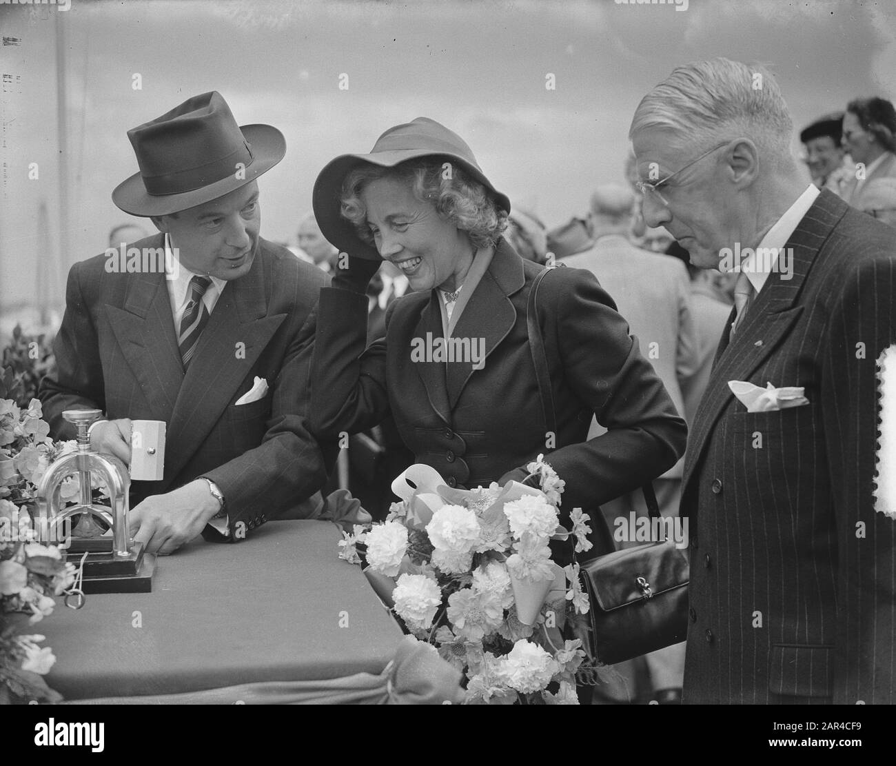 Thalatta hi-res stock photography and images - Alamy