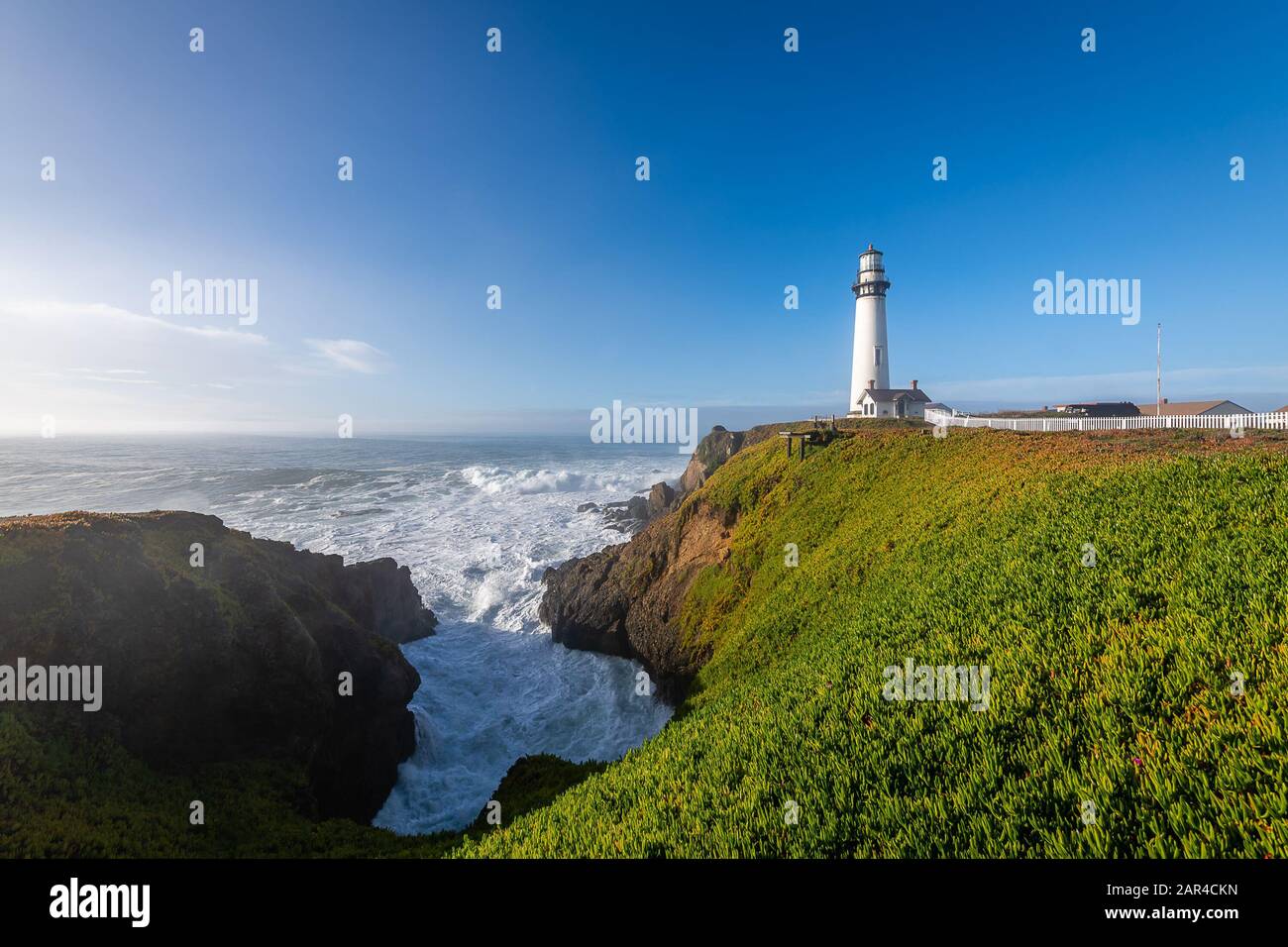 Pigeon point lighthouse hi-res stock photography and images - Alamy
