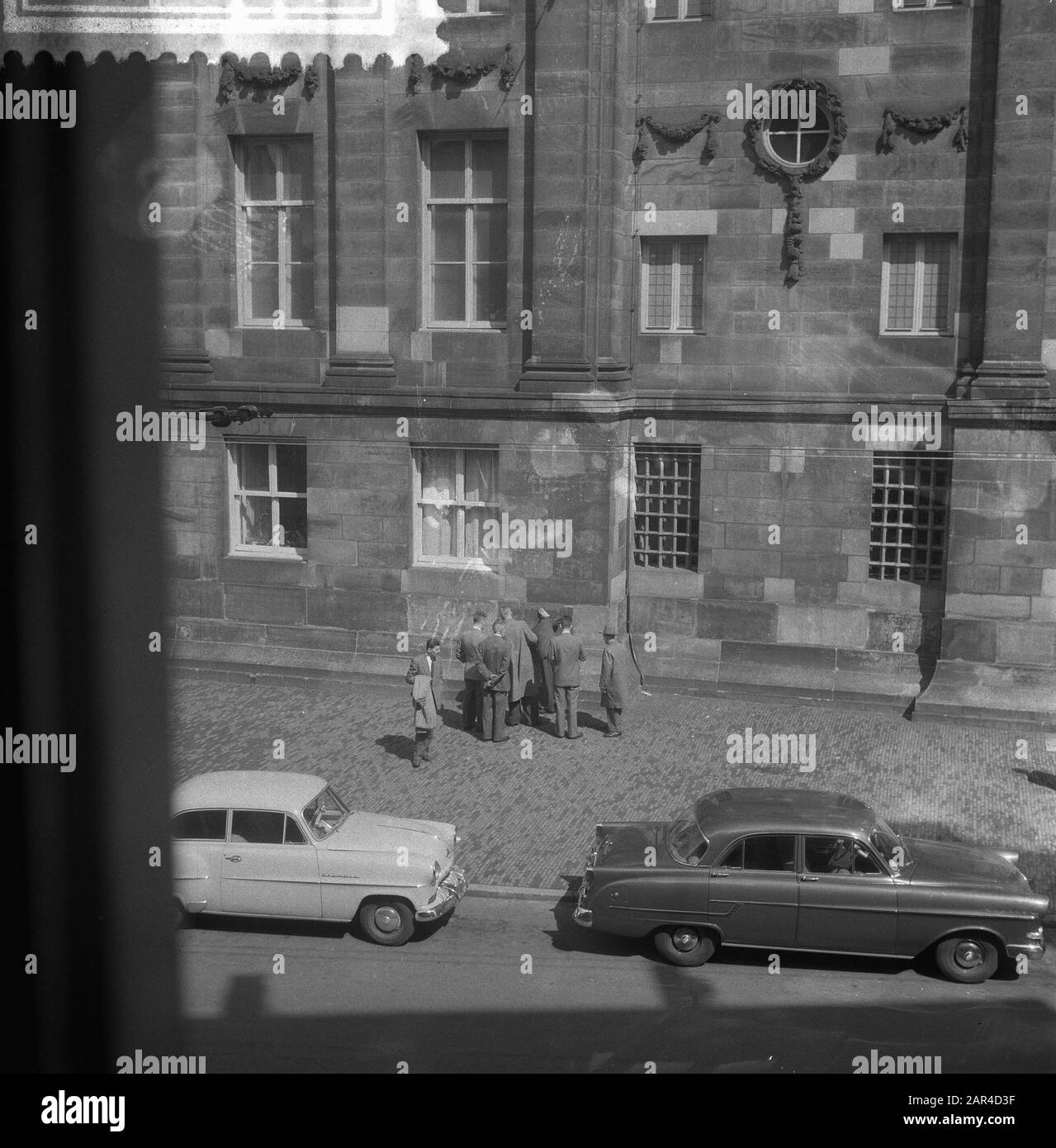 Reconstruction robbery Palace Street Date: July 27, 1957 Keywords ...