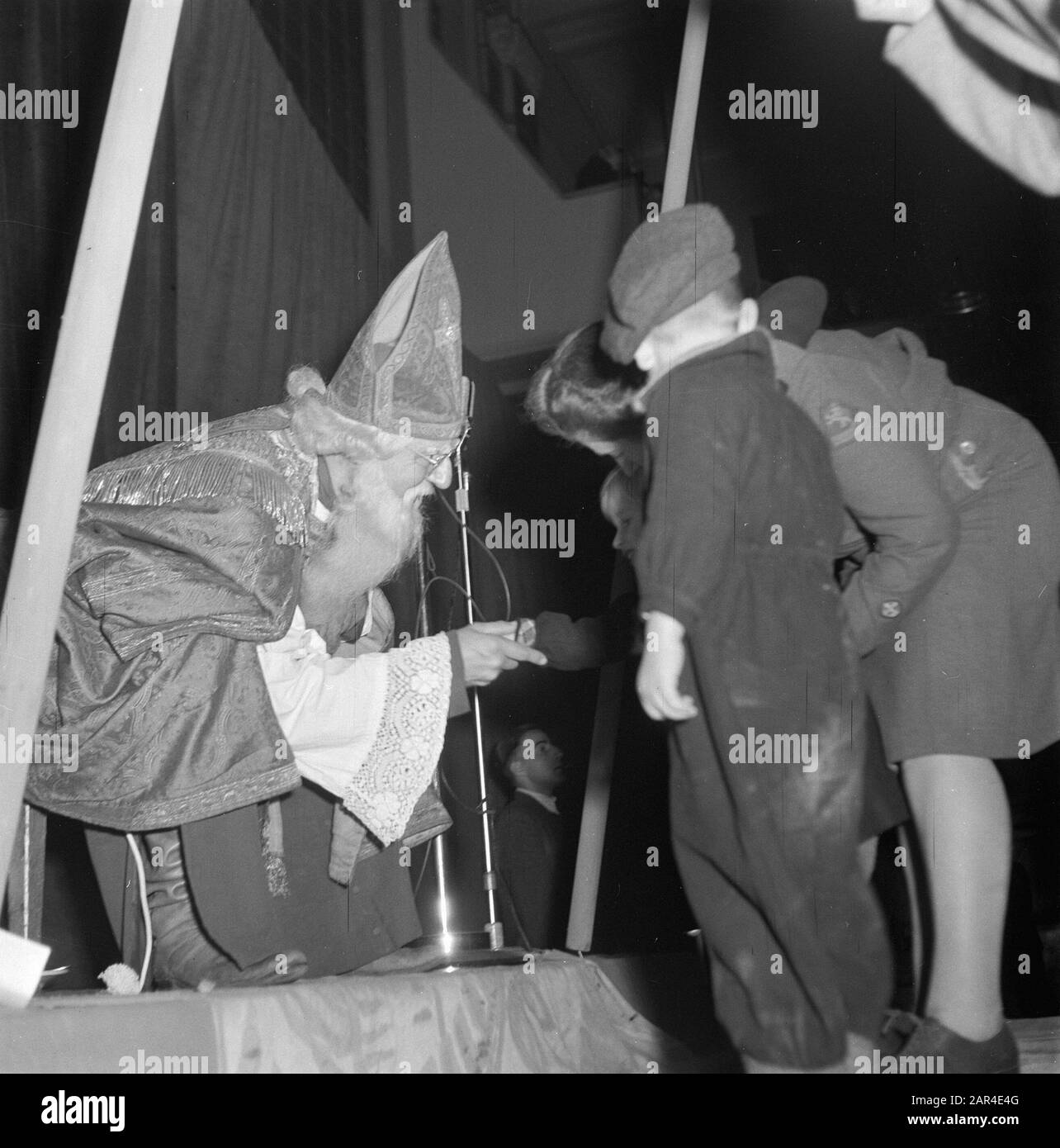 Sinterklaas children Black and White Stock Photos & Images - Alamy