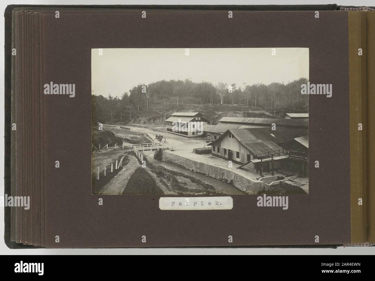 Rubber factory 1920s hi-res stock photography and images - Alamy