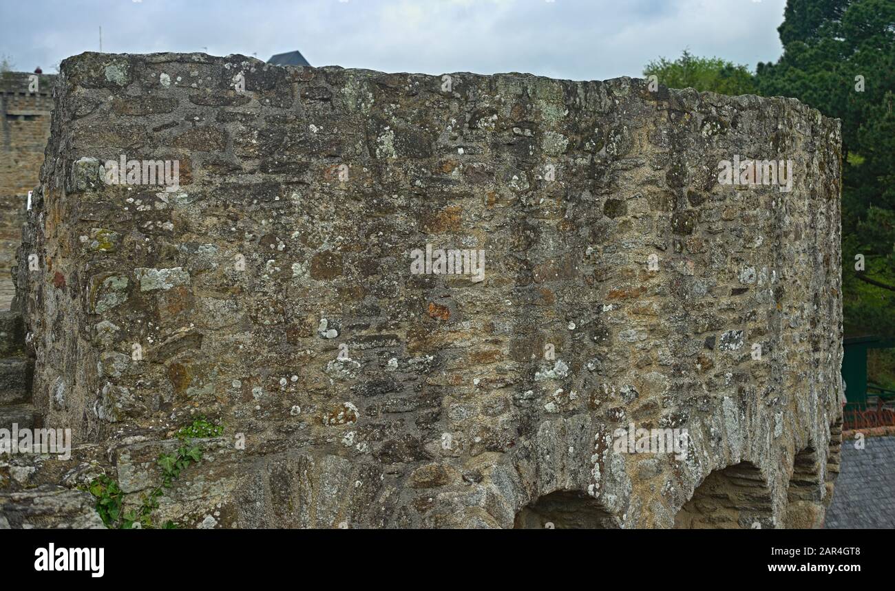 Old stone tower hi-res stock photography and images - Alamy