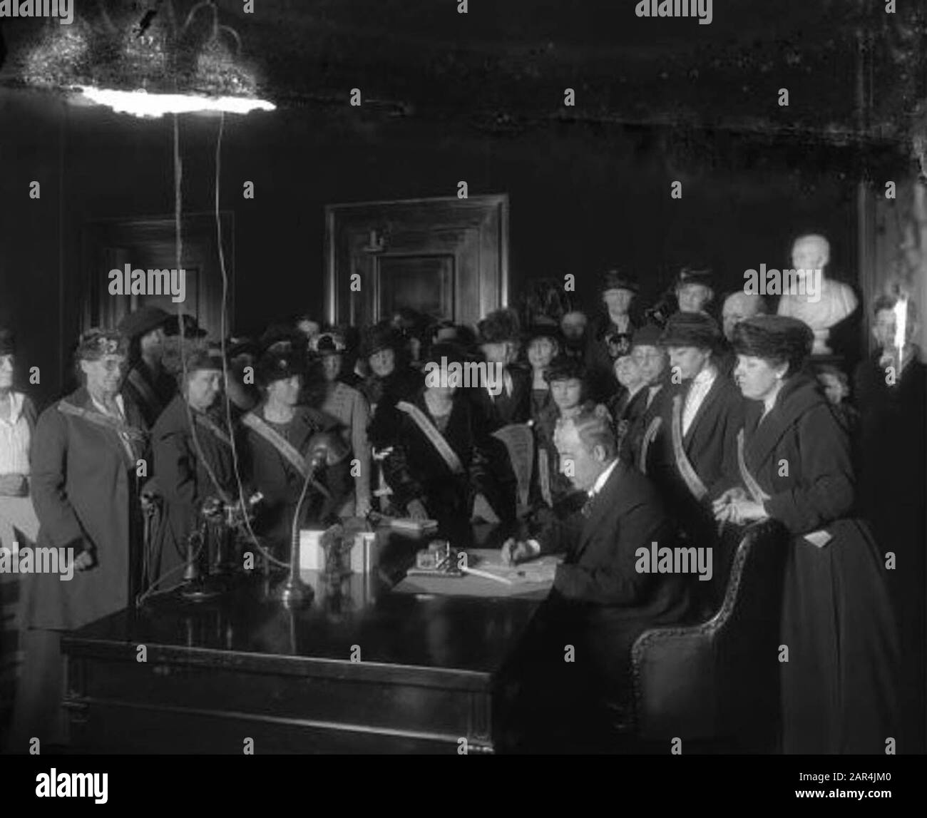 Governor Edwin P. Morrow signs Kentucky's ratification of the ...