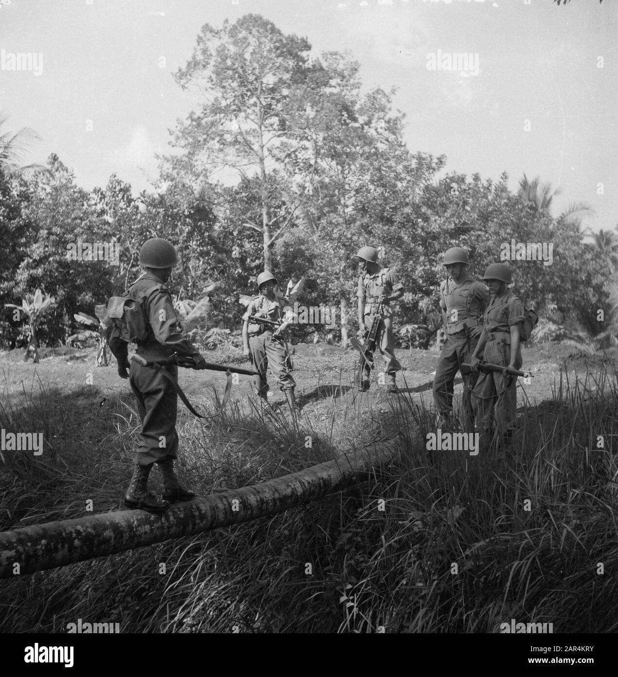 The poor man death Black and White Stock Photos & Images - Alamy