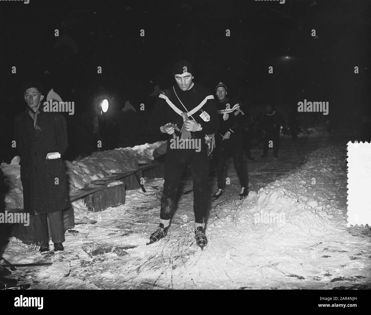 Elfstedentocht. Starting plates Date: February 14, 1956 Keywords ...