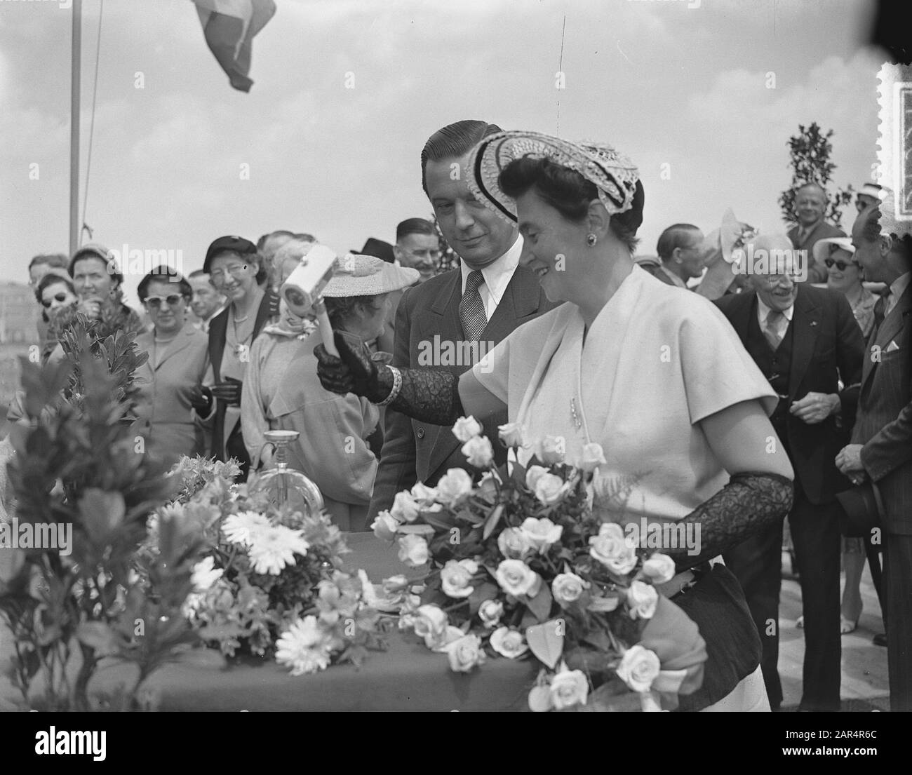 20 june 1953 Black and White Stock Photos & Images - Alamy