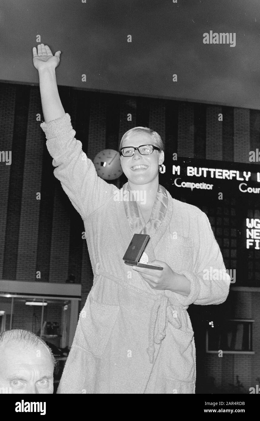 European Swimming Championships, Ada Kok with two medaill 100 meters ...