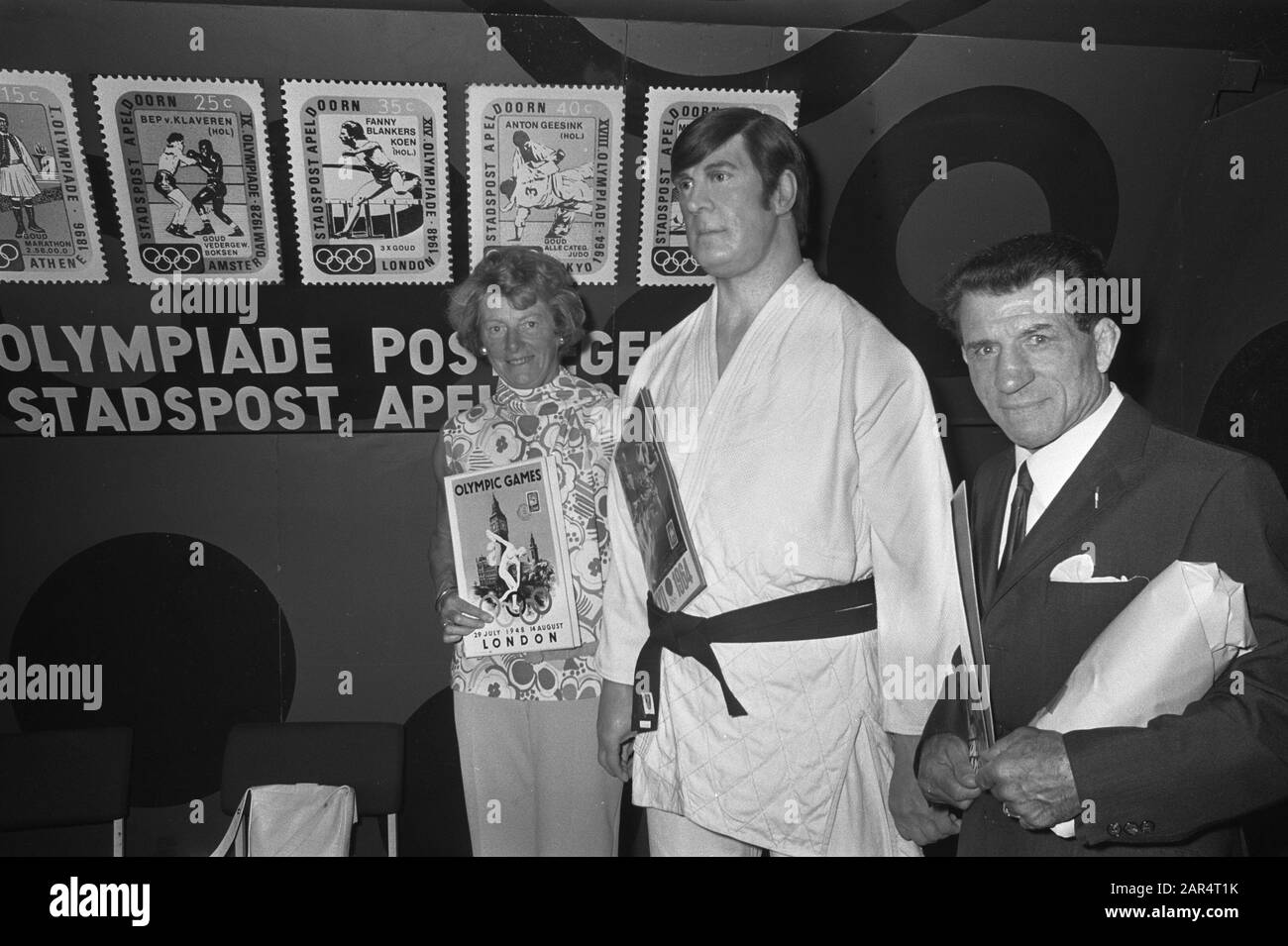 Fanny Blankers-Koen, the wax statue of Anton Geesink and Bep van ...