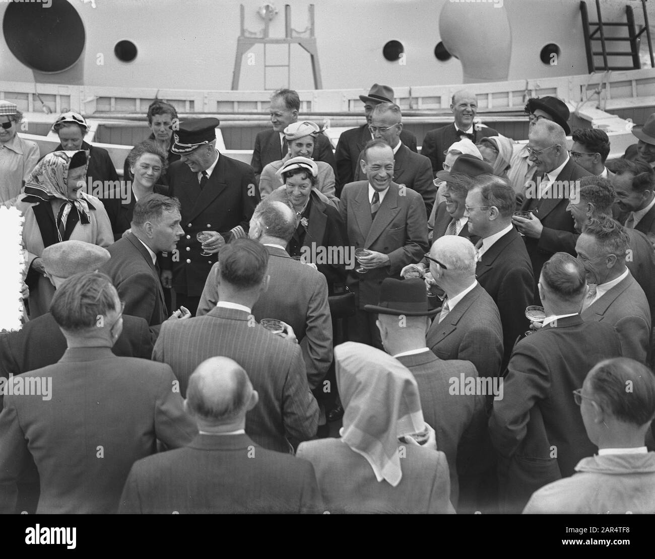 Issued certificate Black and White Stock Photos & Images - Alamy