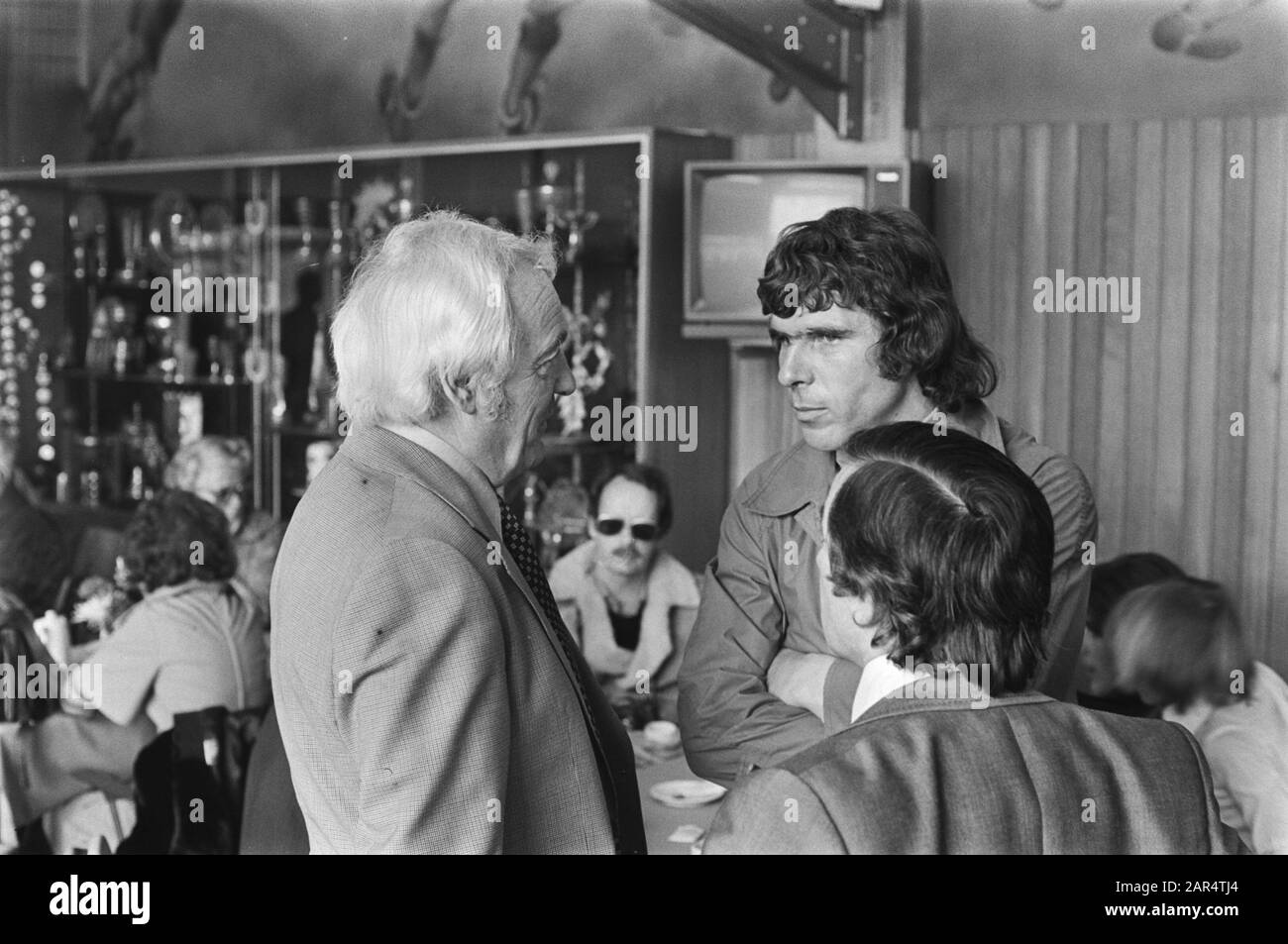 Result conversation Black and White Stock Photos & Images - Alamy