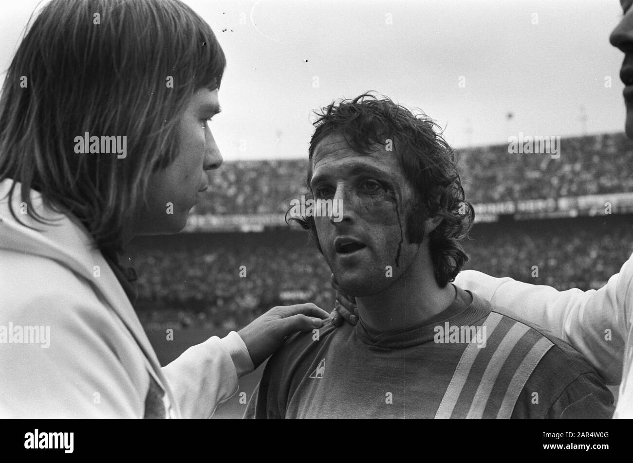 Feyenoord vs FC Twente 3-2, (Feyenoord champen), Achterberg with eye ...