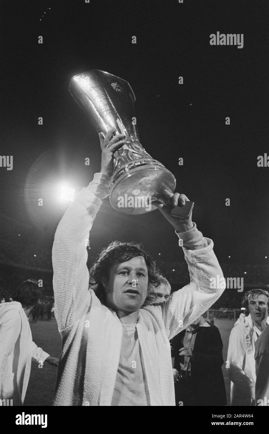 Uefa cup final rinus israels hi-res stock photography and images - Alamy