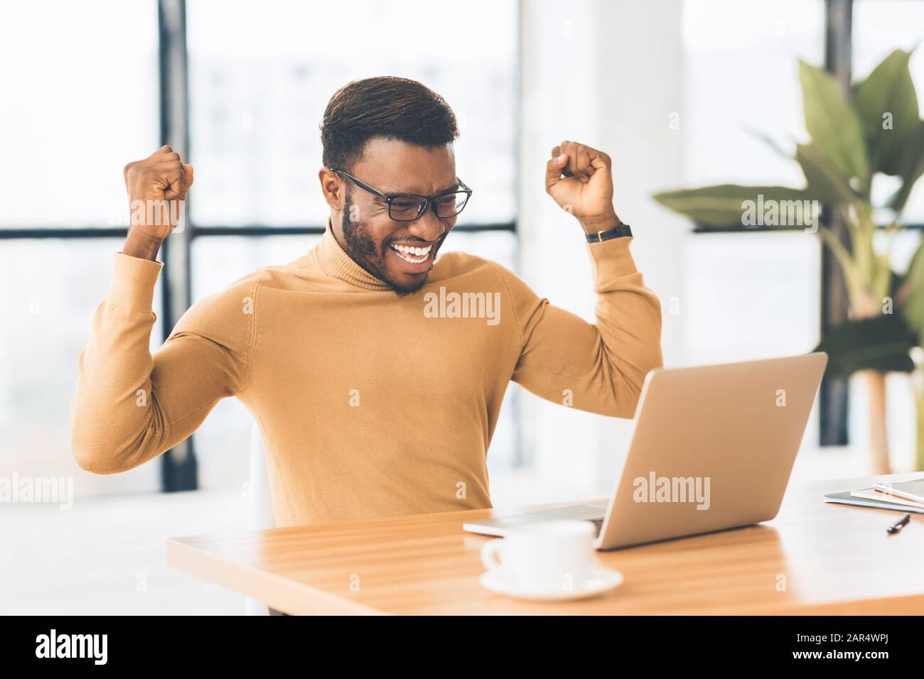 Bet overjoyed hi-res stock photography and images - Alamy