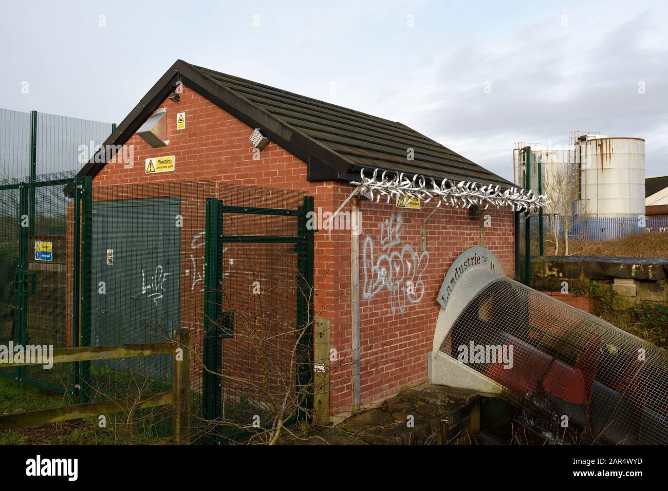 Archimedes screw hydro generator on hi-res stock photography and images ...