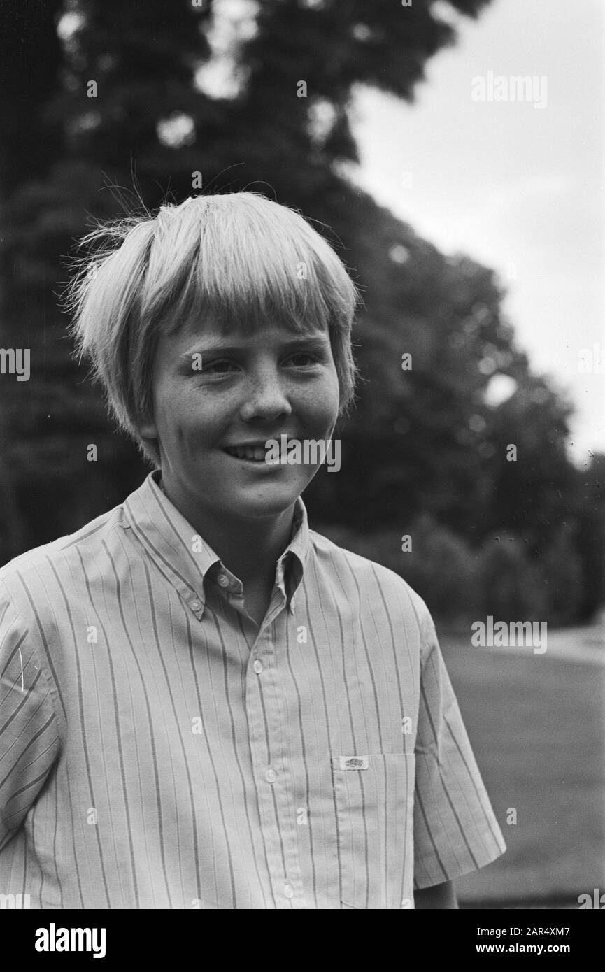 Photo-hour Royal Family at Huis ten Bosch; Prince Willem Alexander ...