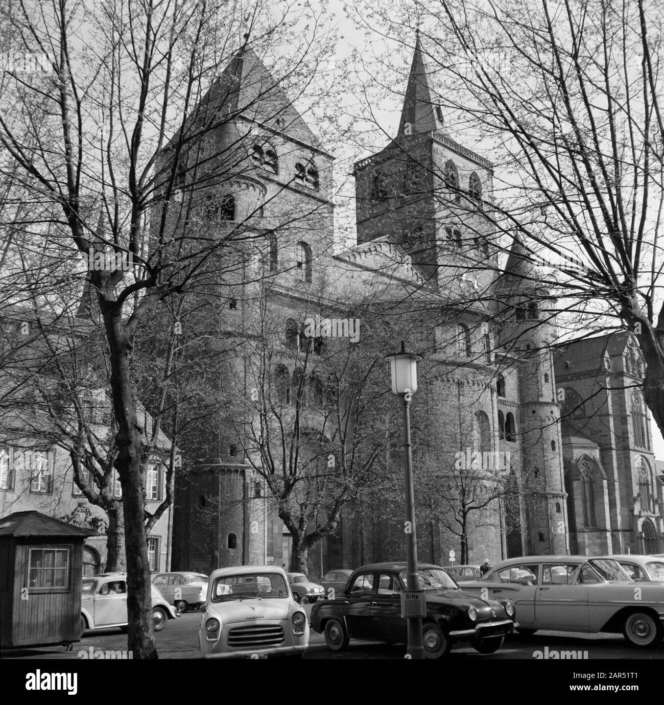 Trier germany cathedral of saint peter Black and White Stock Photos ...