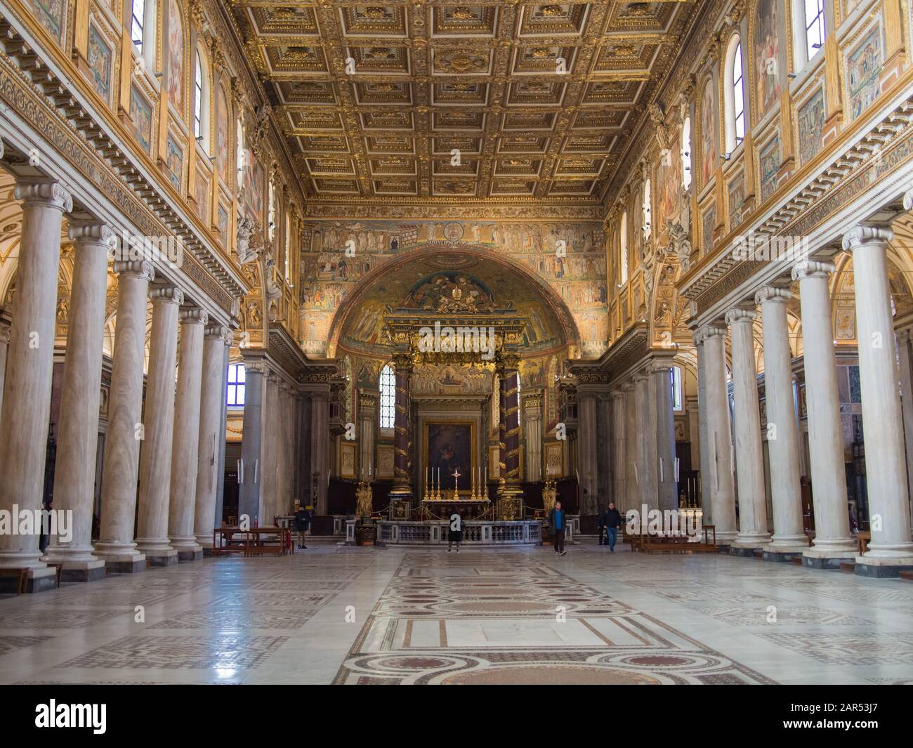 Santa Maria Maggiore Interior