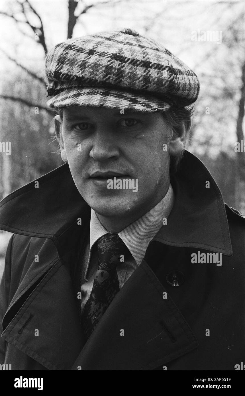 Haarlem flower girls at the Keukenhof; assignment Trouw Date: 22 March ...