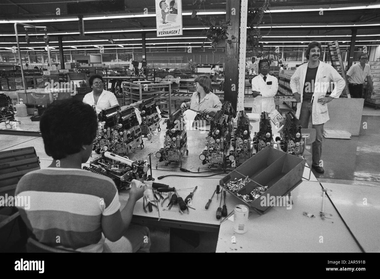 Hundreds of employees of Remmington Rands have occupied the company due ...