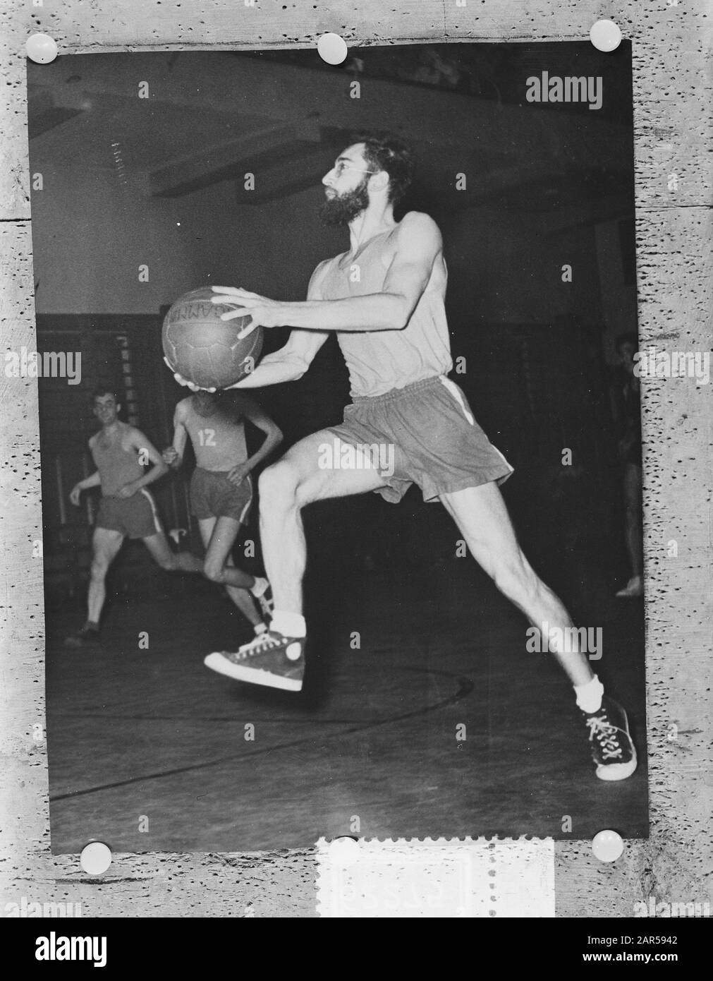 Worldwide solidarity Black and White Stock Photos & Images - Alamy