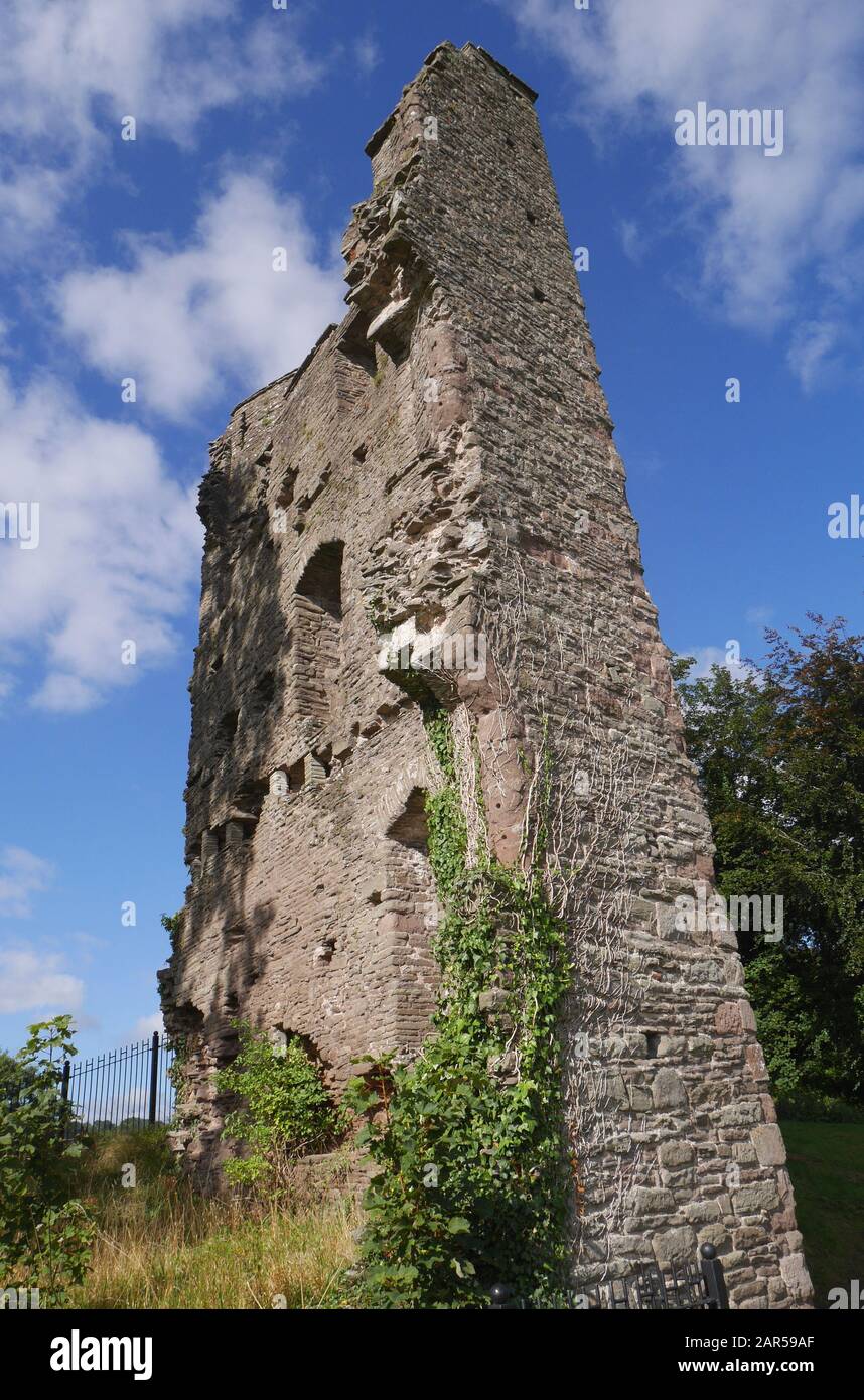 Grade 1 Listed Castle Ruin High Resolution Stock Photography and Images ...