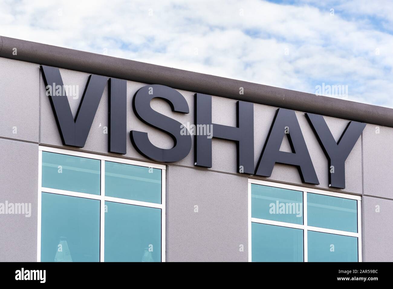 Electronic discrete hi-res stock photography and images - Alamy