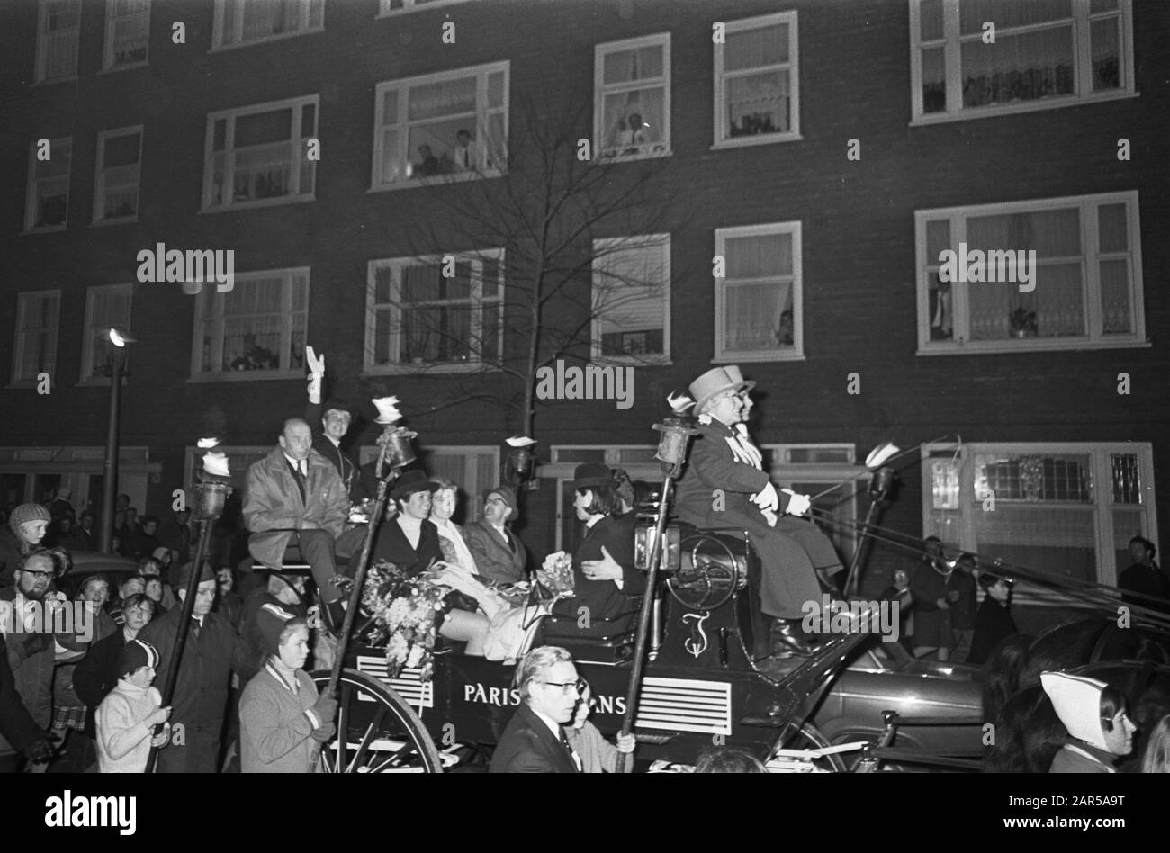 Interest carry Black and White Stock Photos & Images - Alamy