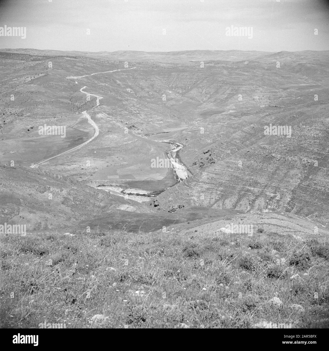 River jabbok hi-res stock photography and images - Alamy