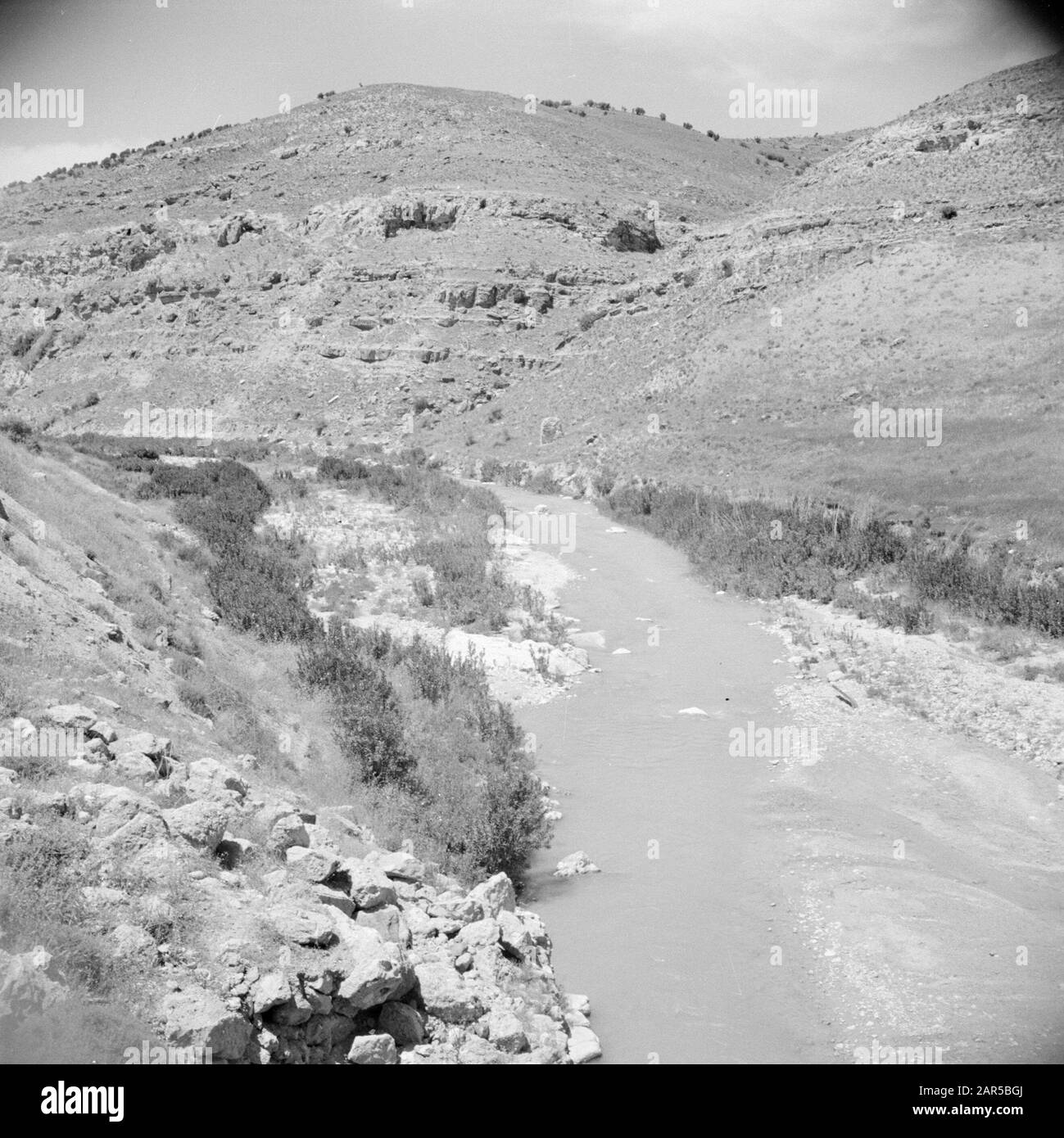 River jabbok Black and White Stock Photos & Images - Alamy