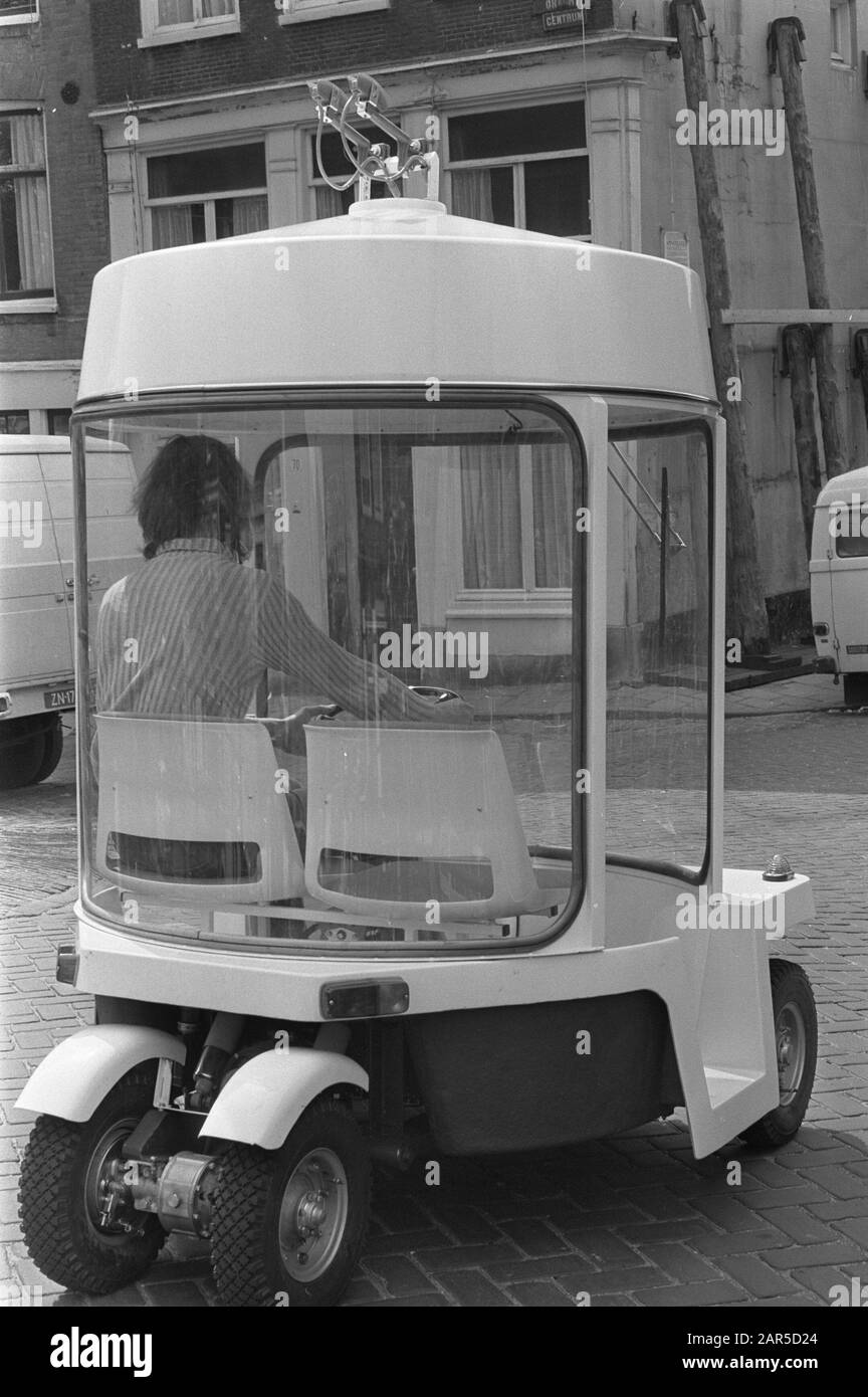 The first witkar (electric powered tricycle, available for subscribers ...