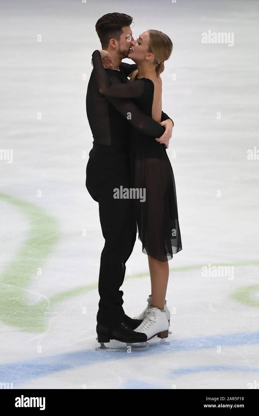 Alexandra STEPANOVA & Ivan BUKIN from Russia, during Dance Free, in Ice ...