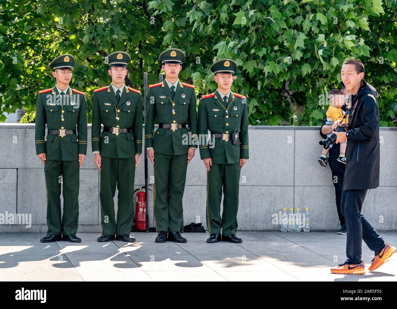 Bank Security Guard High Resolution Stock Photography and Images - Alamy