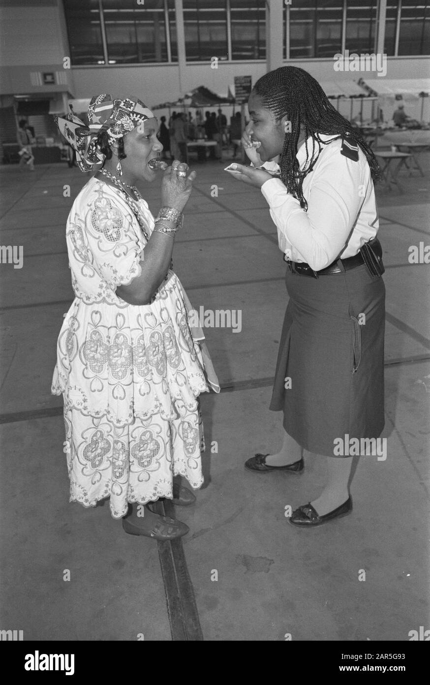 Sate Black and White Stock Photos & Images - Alamy