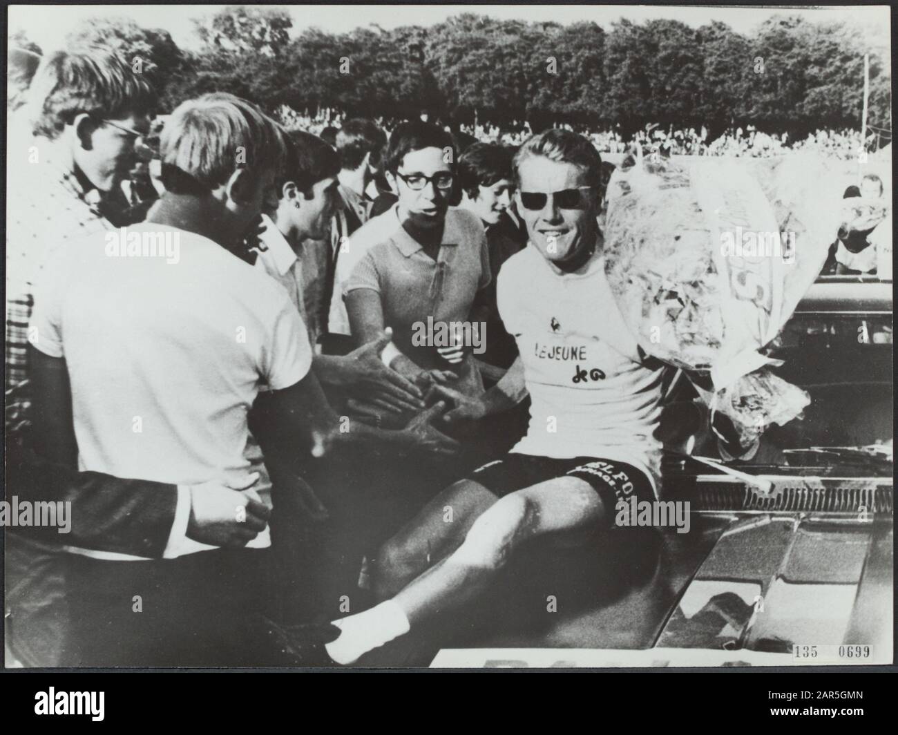 Vincennes paris cycling hi-res stock photography and images - Alamy
