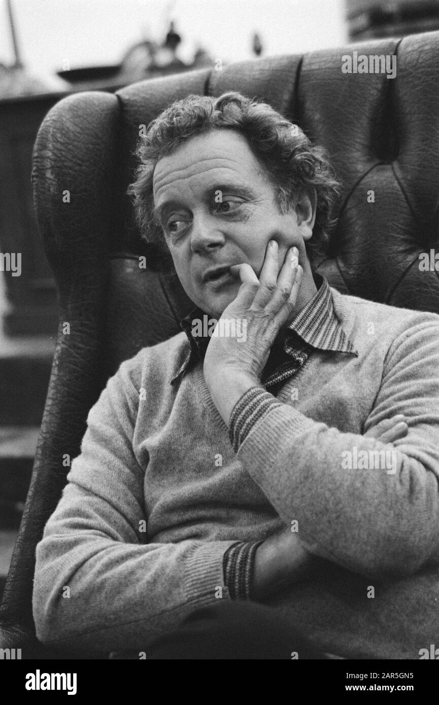 Jan Derksen, opera singer Date: 29 October 1981 Keywords: opera ...