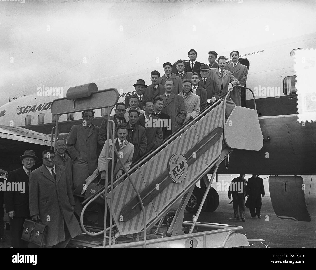 Sweden national team football lineup Black and White Stock Photos ...