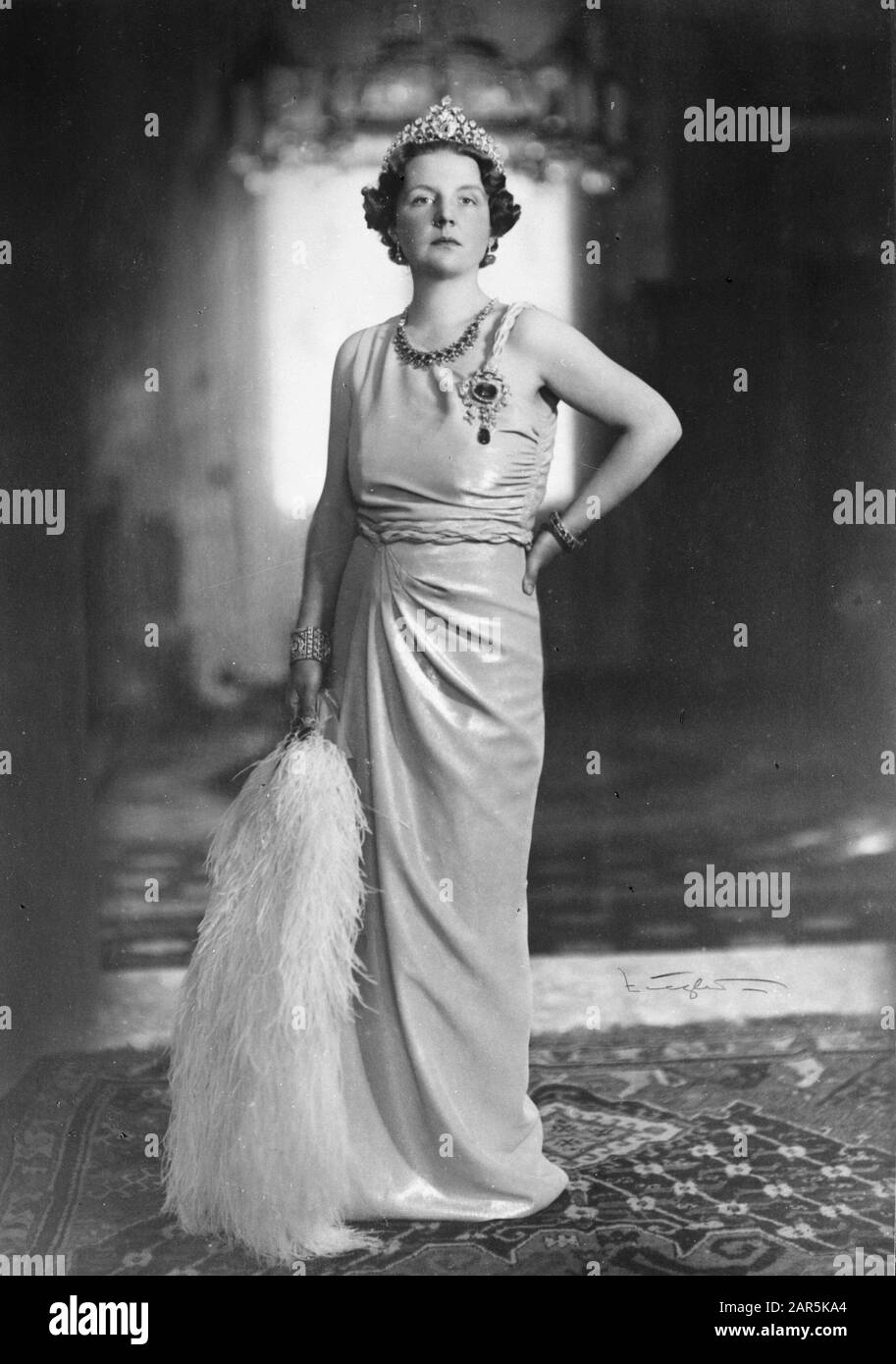 Official portrait photograph of (then) Princess Juliana of the ...