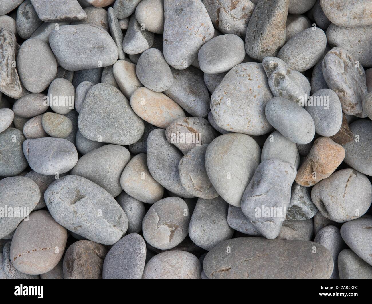 Pebble and sand mixed beach hi-res stock photography and images - Alamy