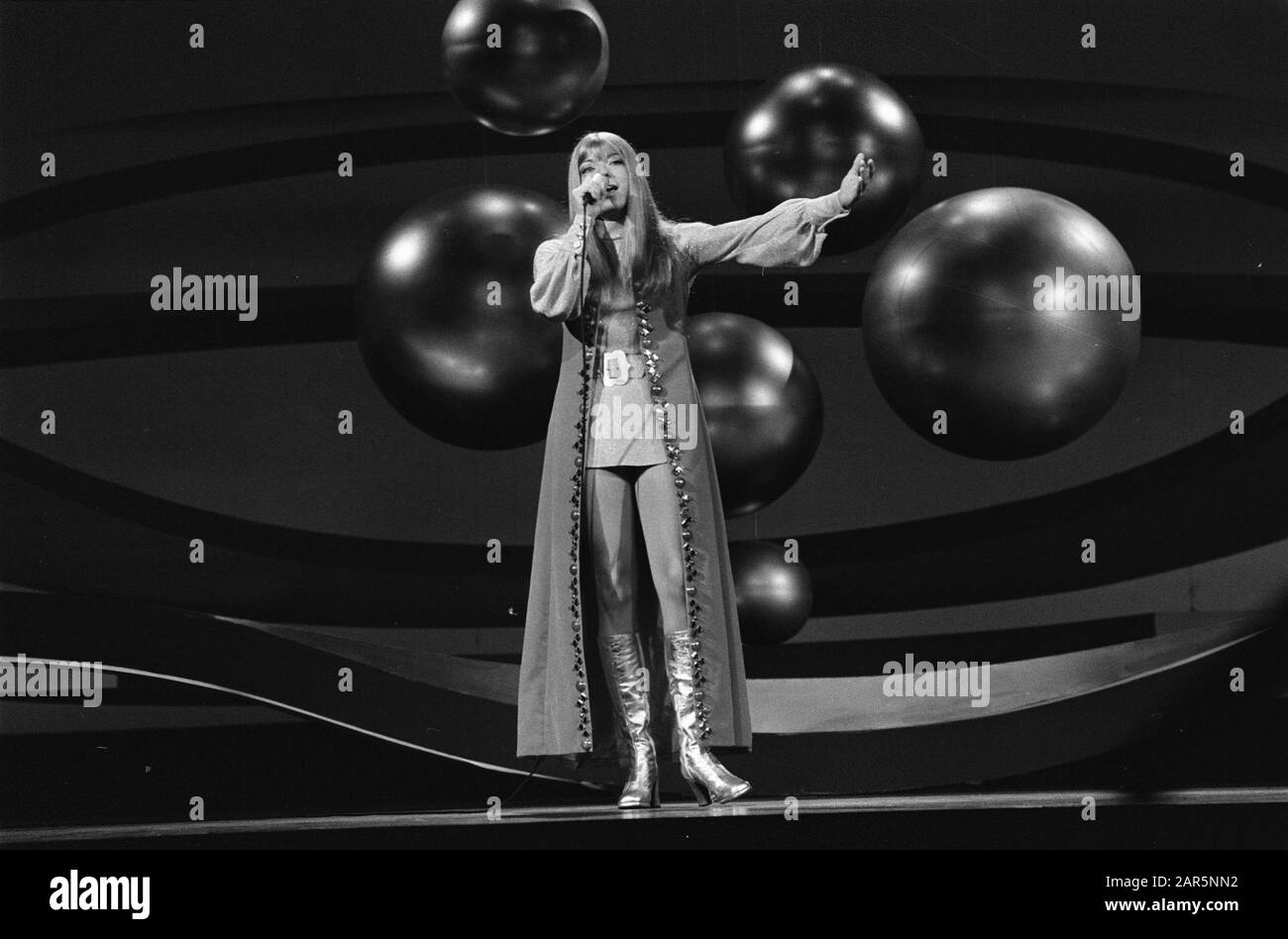 Eurovision Song Contest 1970 in RAI Amsterdam Katja Ebstein (Germany ...