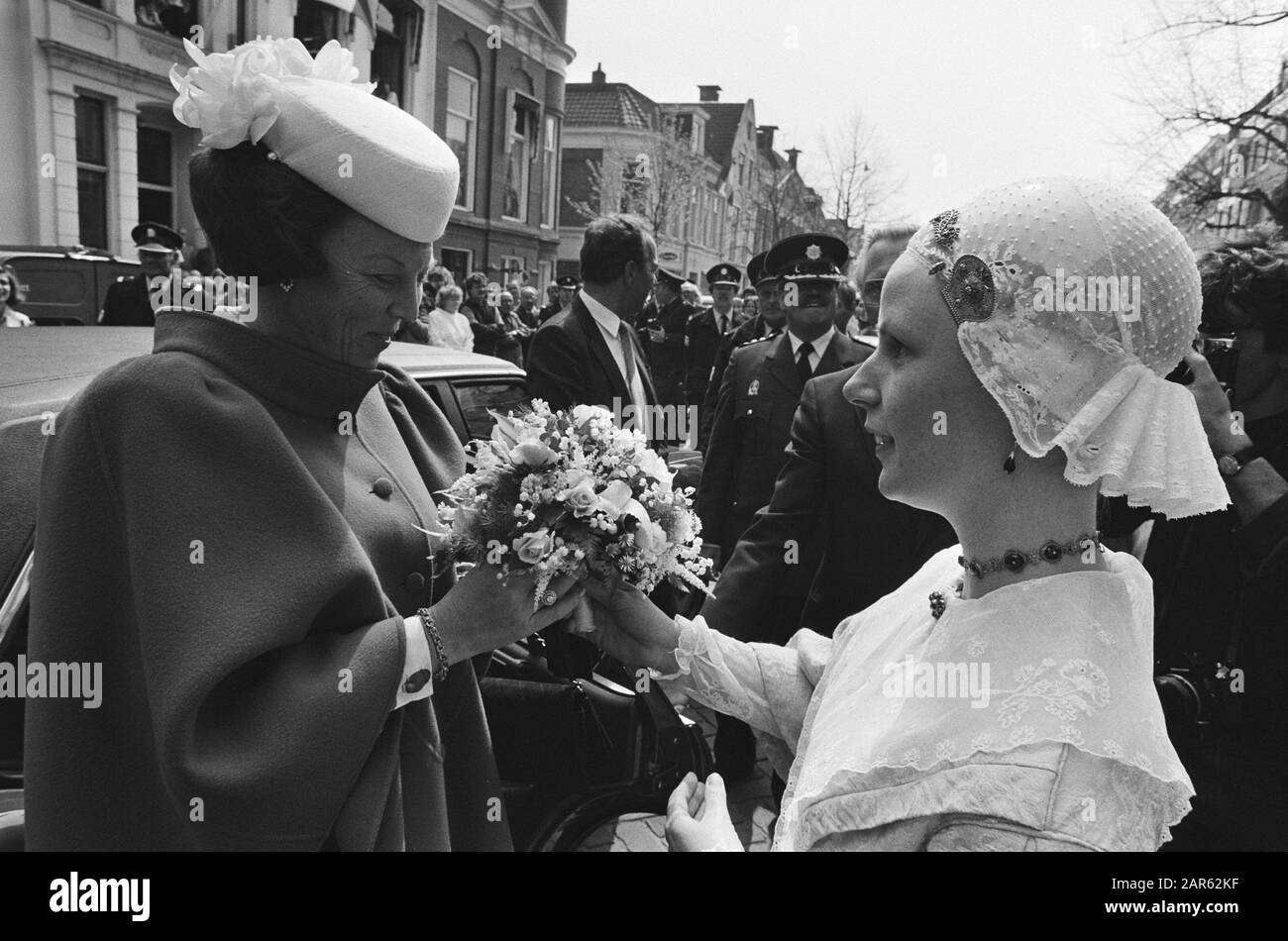 Queen Beatrix opens the restored provincial house in Leeuwarden Date: 8 ...