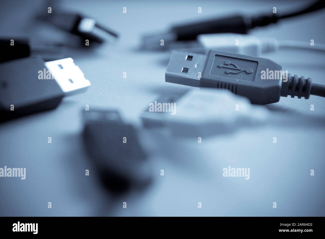 Usb cable vector hi-res stock photography and images - Alamy