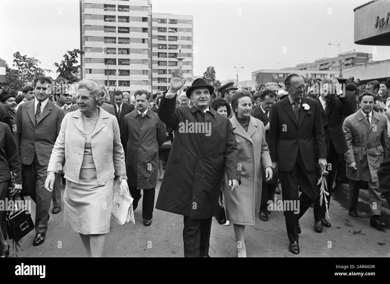 State visit of Queen Juliana and Prince Bernhard to Romania Queen ...