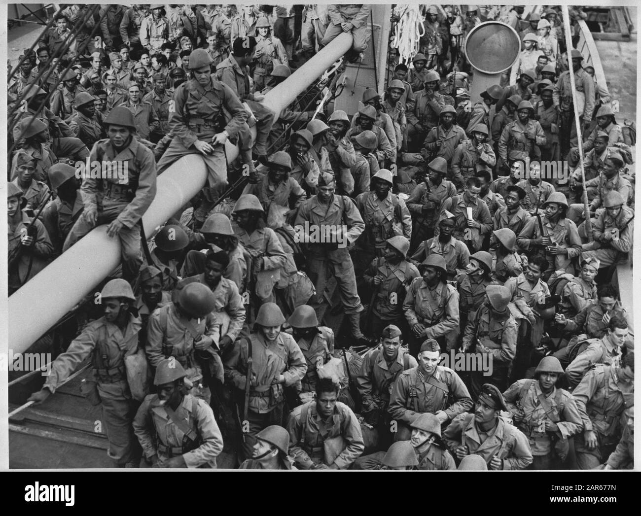 Royal Dutch Indian Army (KNIL), Australia. From Suriname arrive Dutch ...