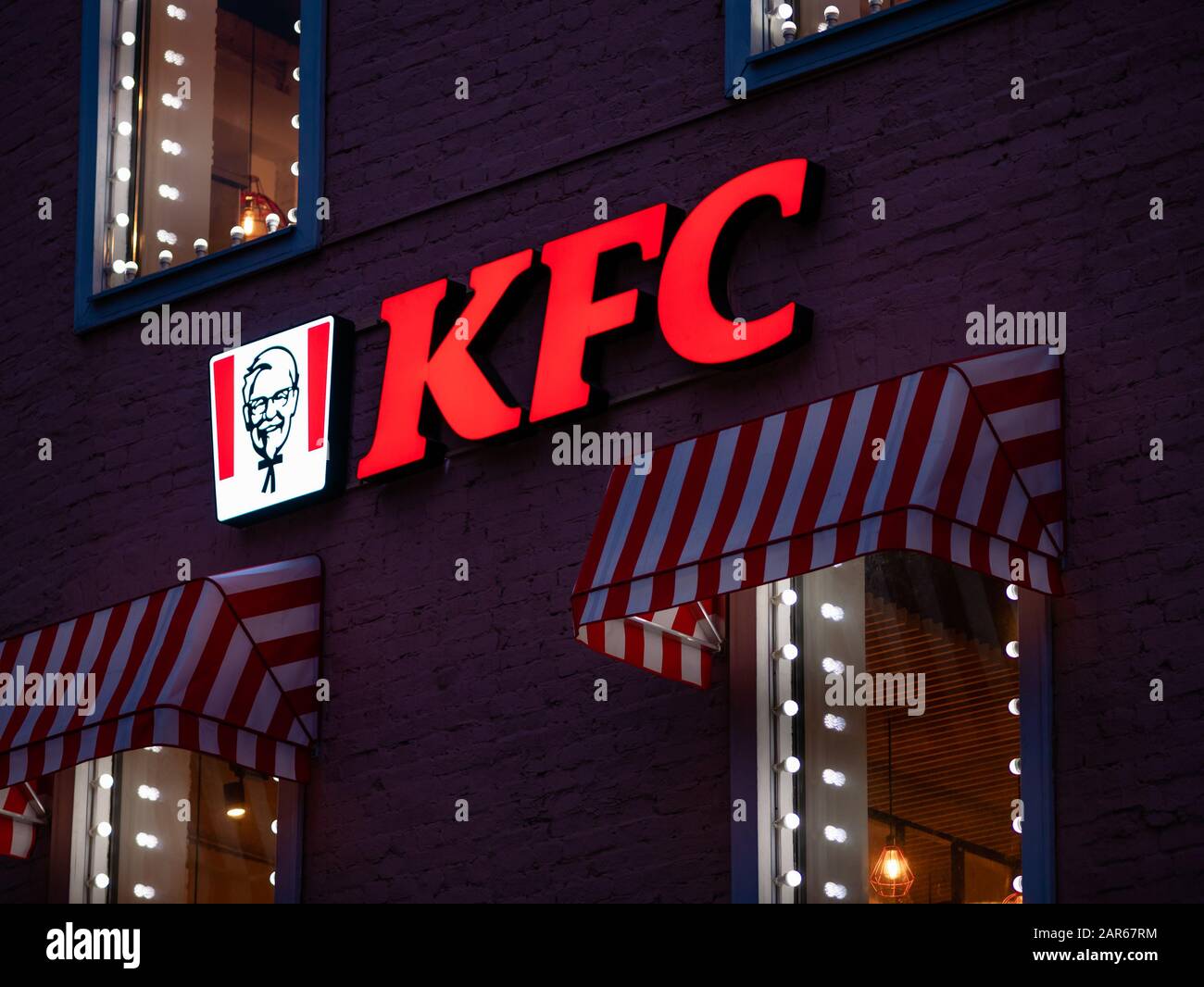 Kfc Logo High Resolution Stock Photography and Images - Alamy