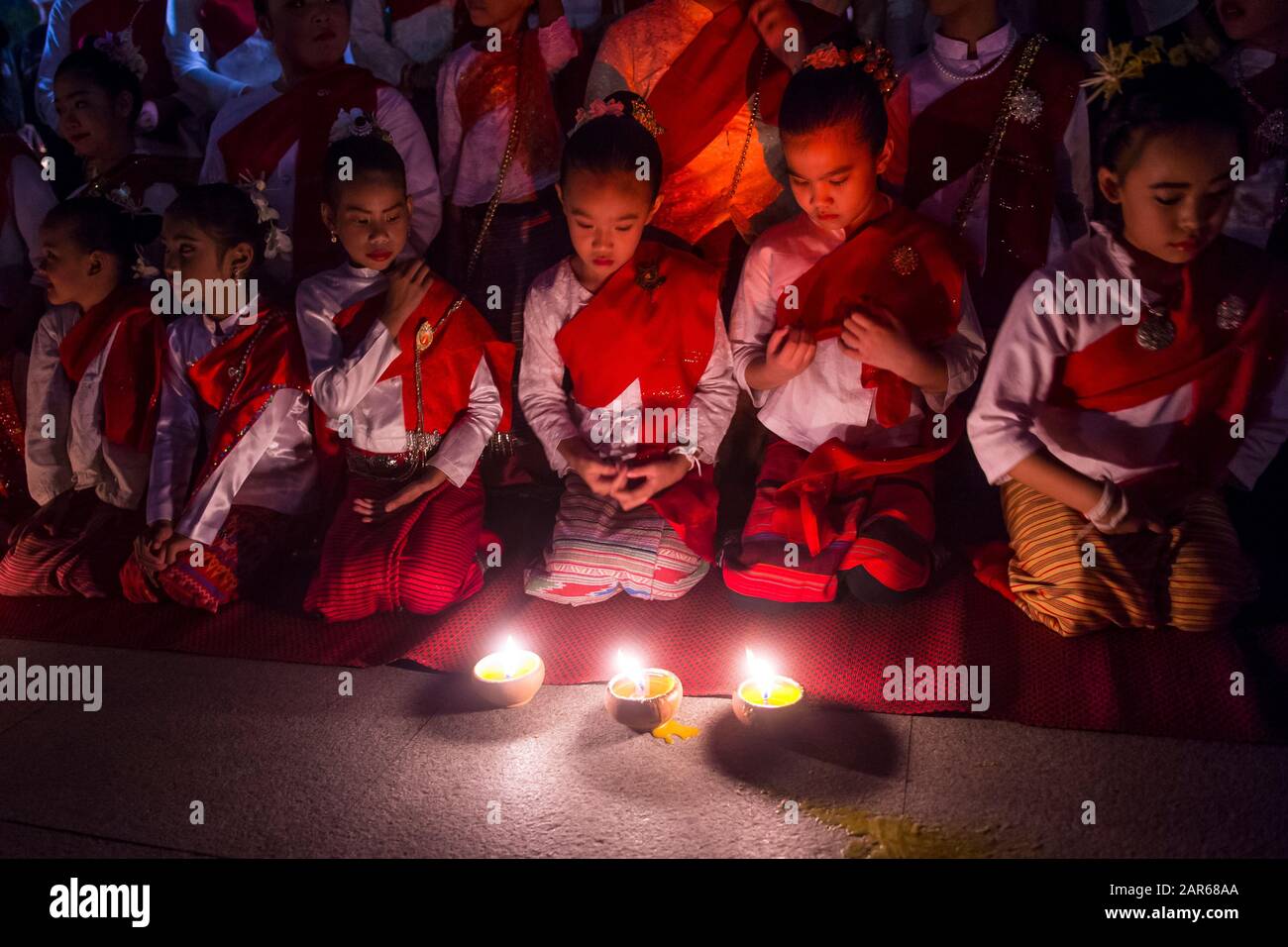 Thai children participates in Yee Peng festival in Chiang Mai ...