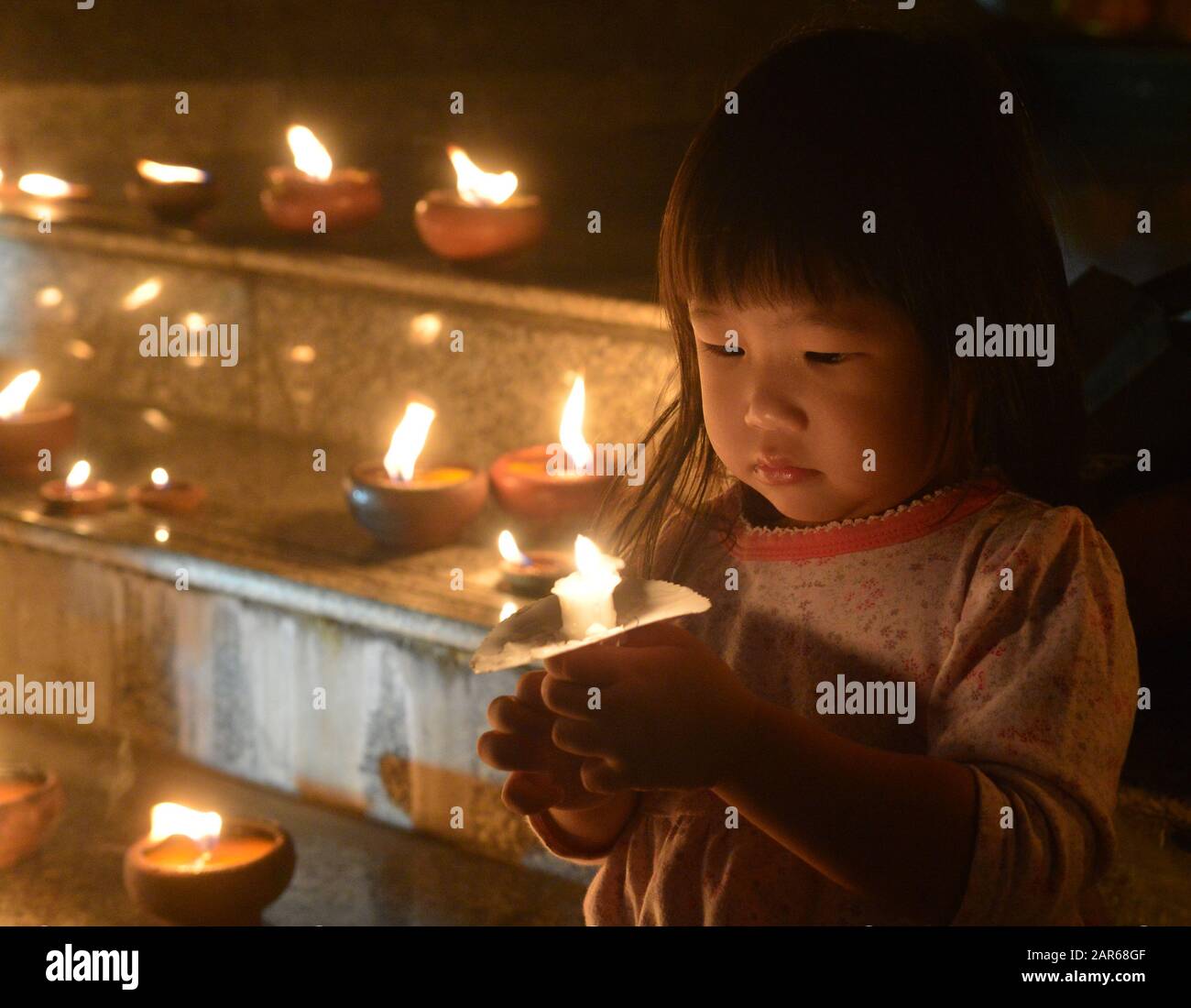 Thai children participates in Yee Peng festival in Chiang Mai ...
